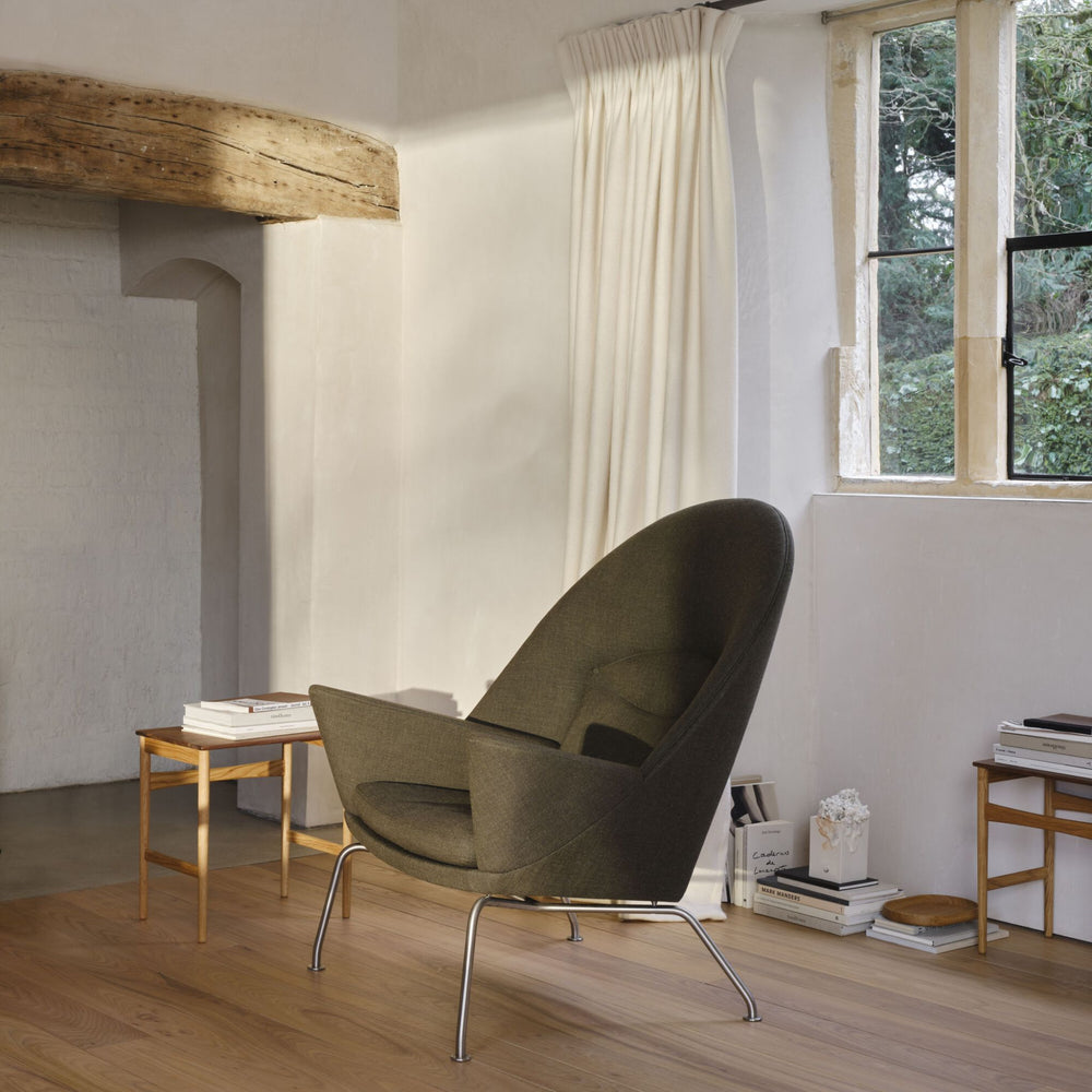 CH468 Oculus Chair by Hans Wegner | Carl Hansen and Son